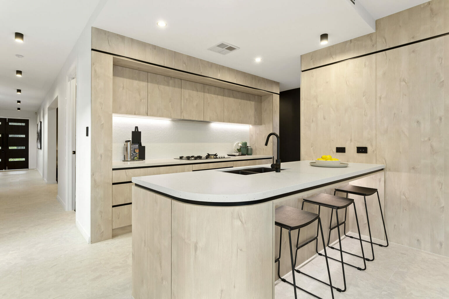 Curvy Kitchen Designs for Inspiration | Caesarstone AU