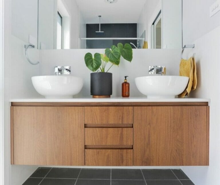 8 Benchtop Colours for Black Cabinets | Caesarstone AU