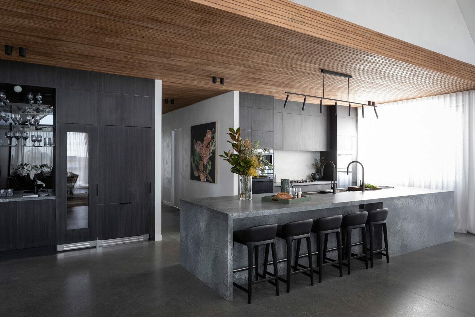 Omar & Oz: Striking Kitchen | Caesarstone Australia